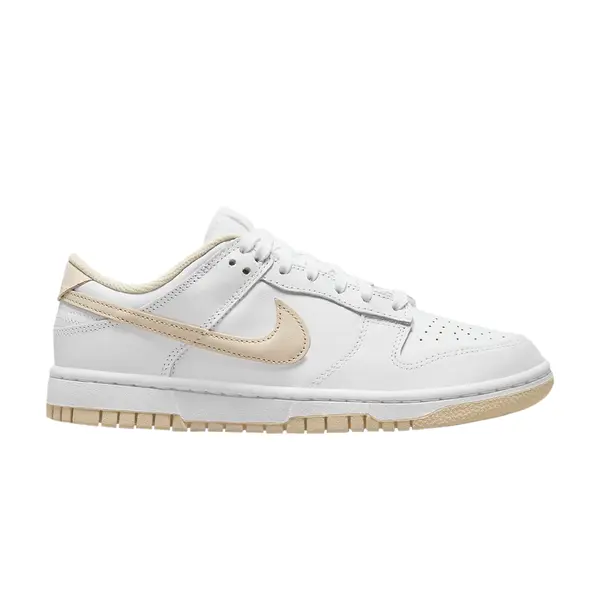 Nike Dunk Low Sneakers - White