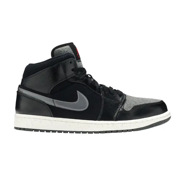 JORDAN 1 Retro Mid Se 'winterized' Sneakers - Black