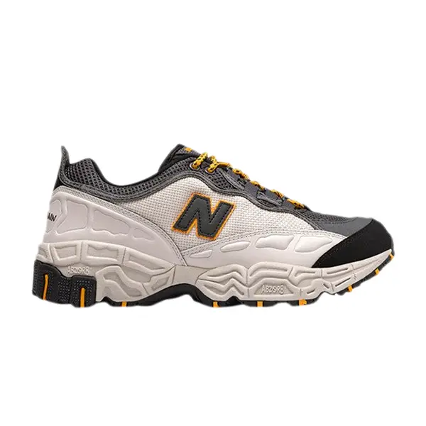 NEW BALANCE 801 Sneakers - Brown