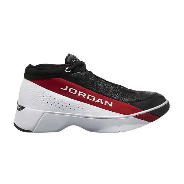 JORDAN Team Showcase Sneakers - White
