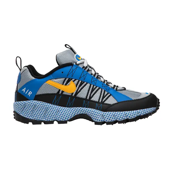 Nike Air Humara 17 Spark