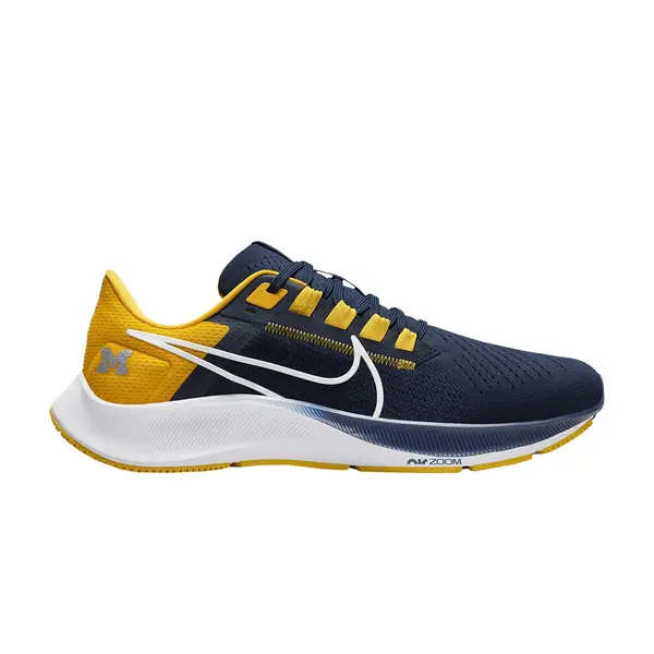 Nike Air Zoom Pegasus 38 Michigan Sneakers