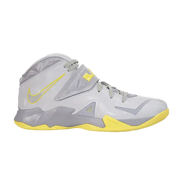 Nike Lebron Zoom Solider 7 Sneakers - Yellow