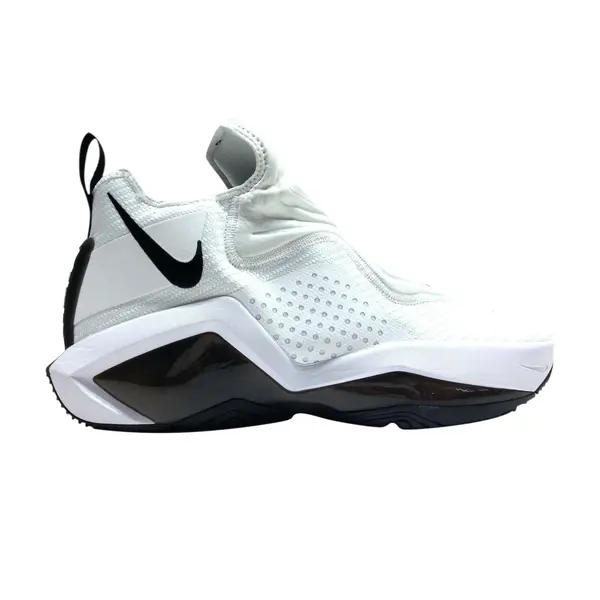 Nike Lebron Soldier 14 Tb Sneakers - White