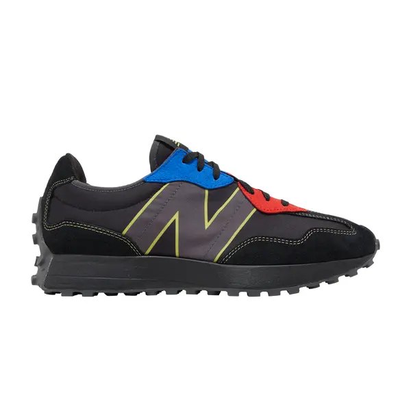 NEW BALANCE 327 Sneakers - Black