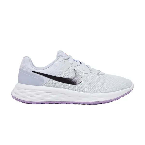 Nike Revolution Next Nature
