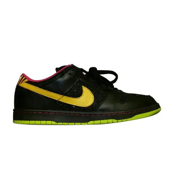 Nike Dunk Low Premium Sb 'Space Tiger' Sneakers Black Editorialist