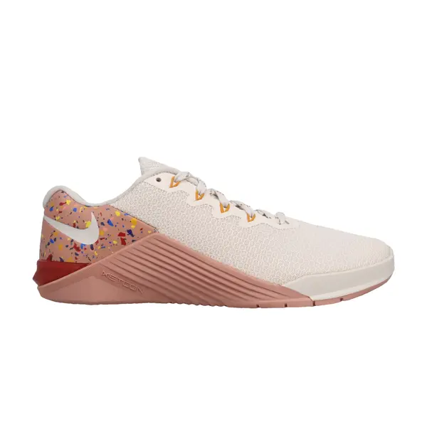 Nike Wmns Metcon 5 Amp Sneakers - White