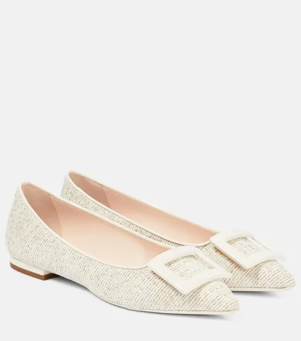 ROGER VIVIER Gommettine Pointed Toe Ballet Flats - Beige