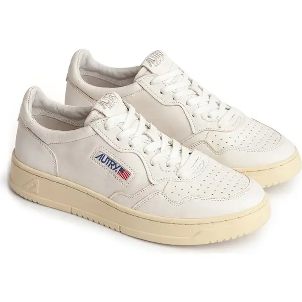 AUTRY Medalist Low Top Sneakers