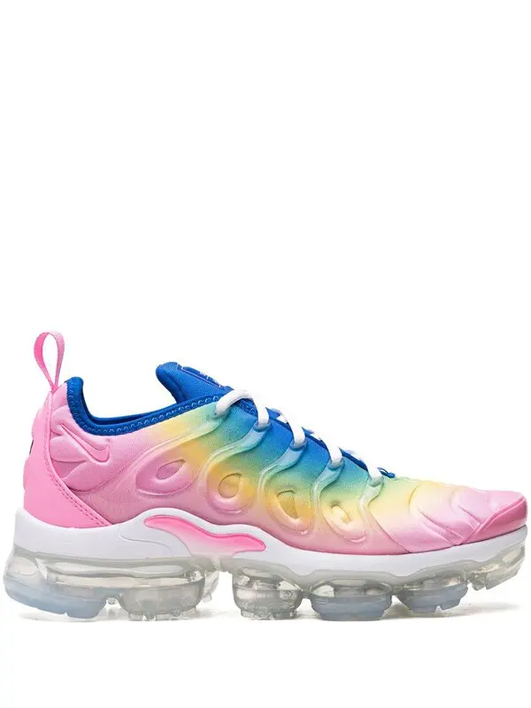 Nike Air Vapormax Plus Sneakers - Pink