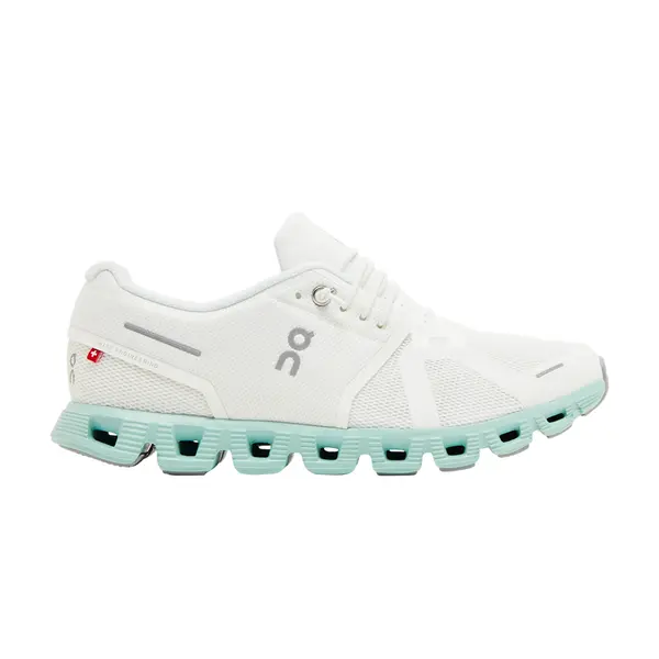 On Wmns Cloud 'undyed Creek' Sneakers - White