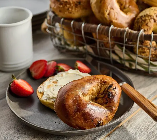 JUST BAGELS 3.5-oz Nyc Challah Bagels In Flavor Choice