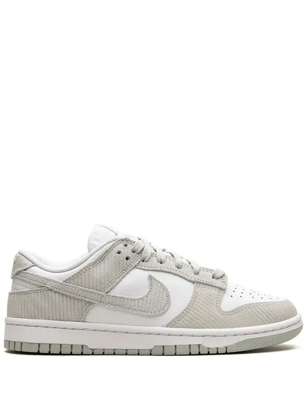 Nike Dunk Low Corduroy Sneakers - Grey