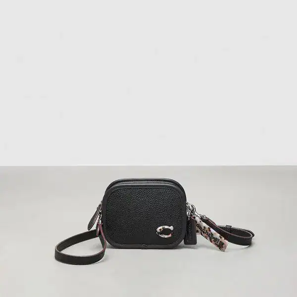 Coachtopia Mini Crossbody In Leather - Black | Editorialist