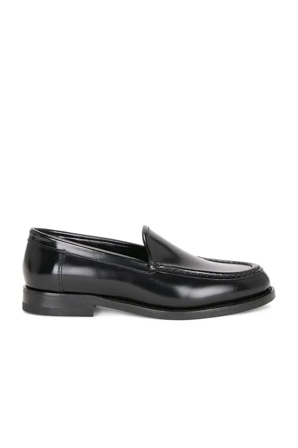 Manolo Blahnik Dineguardo Leather Loafer - Black