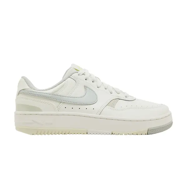Nike Gamma Force Sneakers - Cream