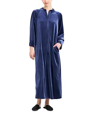 Natori Midnight Velvet Nightgown - Midnight Navy | Editorialist