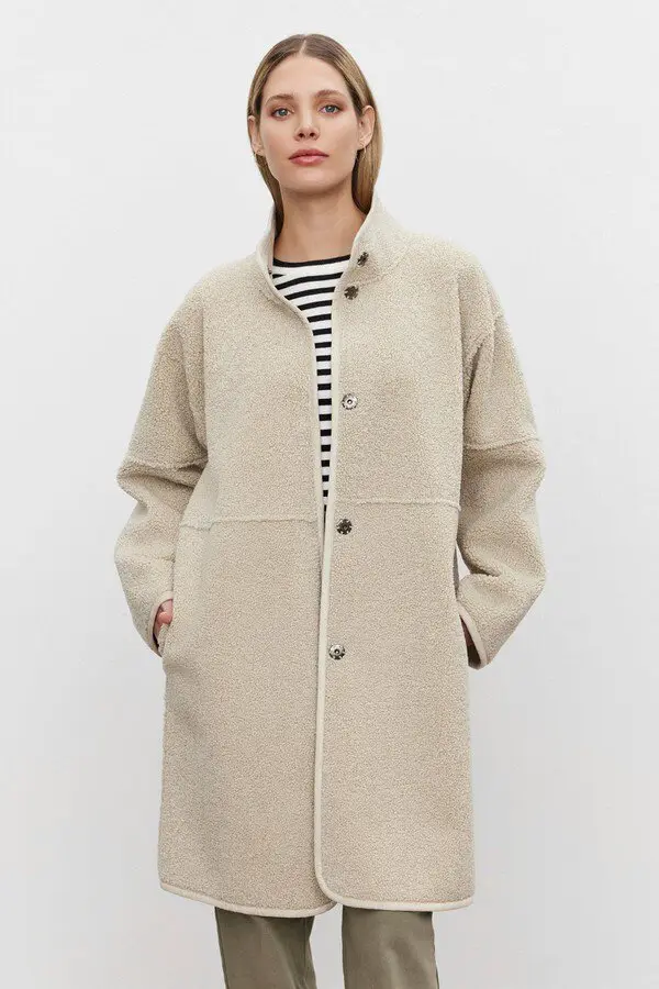 Velvet By Graham & Spencer Cara Luxe Reversible Jacket - Neutral / White