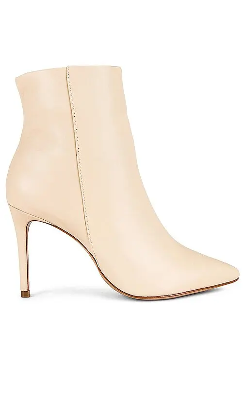 Schutz Mikki Ankle Boots