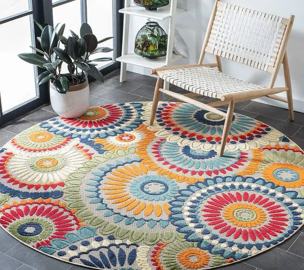SAFAVIEH Cabana 382 Series 5'-3' X 5'-3' Round