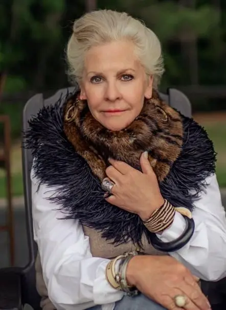NORTON AND HODGES Vintage Mink Collar With Ostrich Feathers
