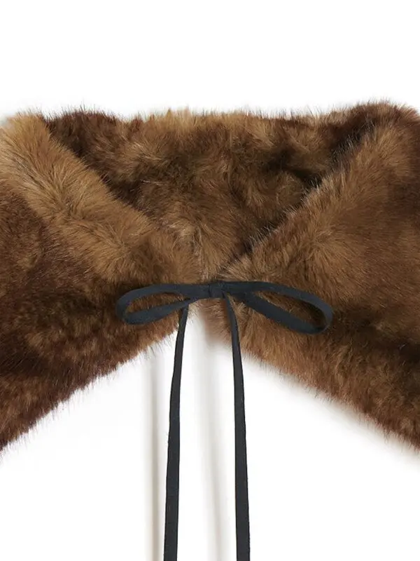 Apparis Eliza Scarf