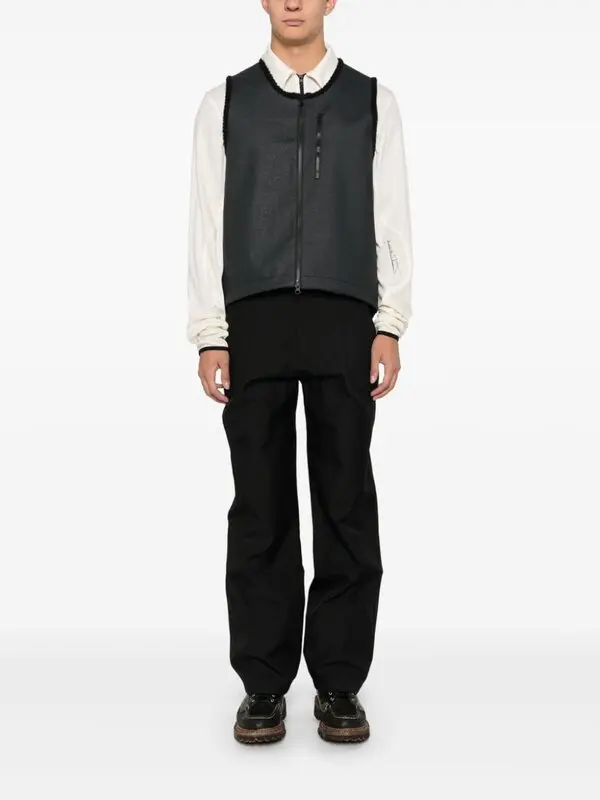 GR10K Asphalt Vest
