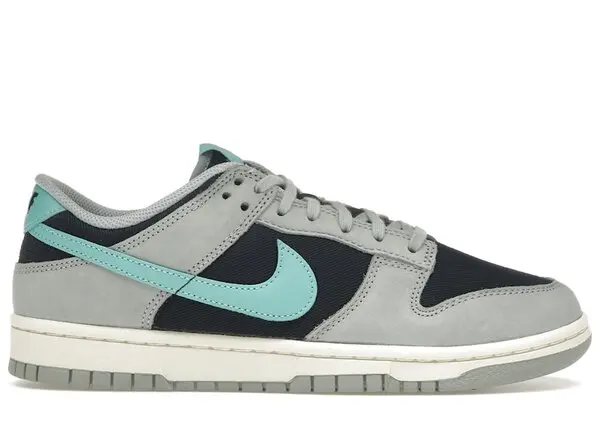 Nike Dunk Low Retro Premium