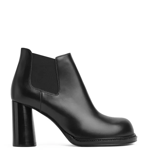 Bottega Veneta Leather Cliff Chelsea Boots