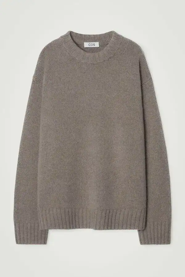 Cos Chunky Pure Cashmere Sweater - Brown | Editorialist