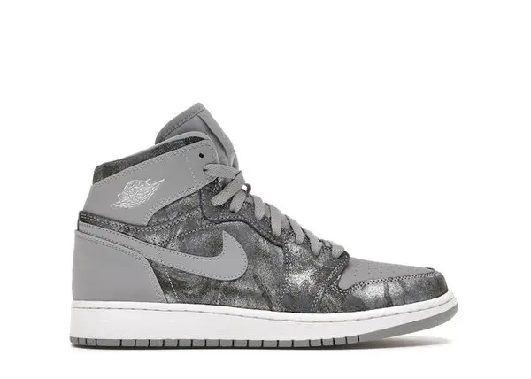 JORDAN 1 Retro High-top Sneakers - Wolf Grey/metallic Silver/white