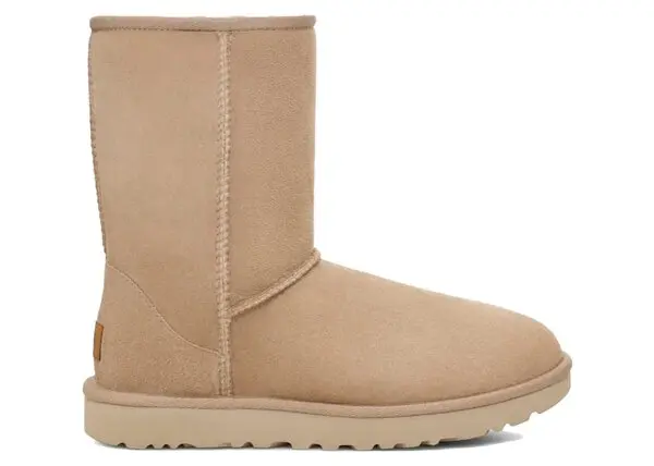 UGG Classic Short Ii Boots - Sand