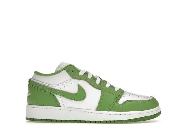 JORDAN 1 Low Sneakers