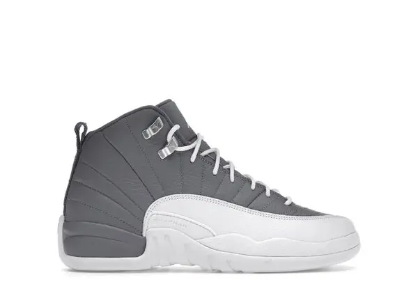 JORDAN 12 Retro Sneakers - Stealth/white/cool Grey