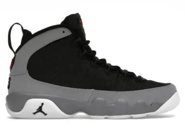 JORDAN 9 Retro Sneakers - Black/university Red/particle Grey
