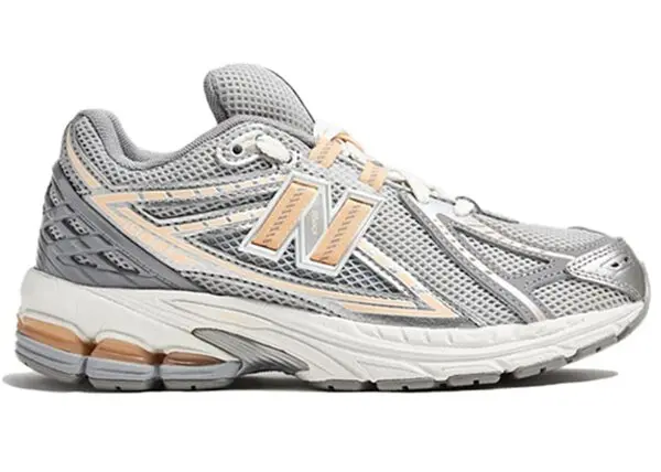 NEW BALANCE 1906r Athletic Sneakers