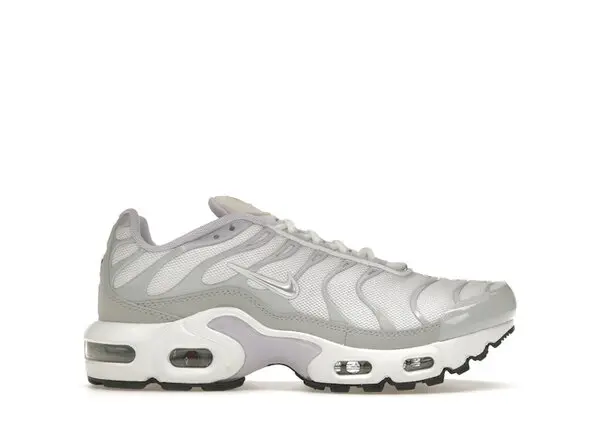 Nike Air Max Plus Sneakers - White/light Violet/metallic Platinum