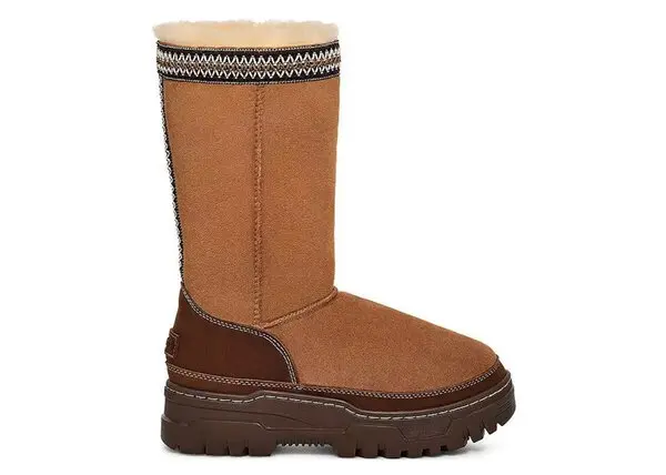 UGG Classic Tall Trailgazer Boots - Chestnut