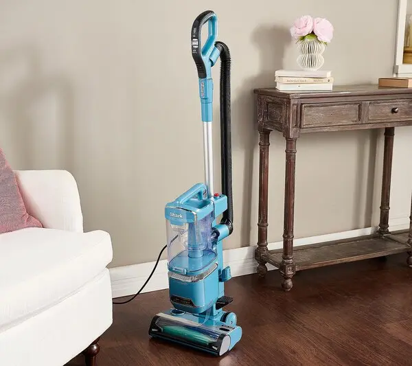 SHARK Lift-away Upright Vacuum With Powerfins Detect & Tools