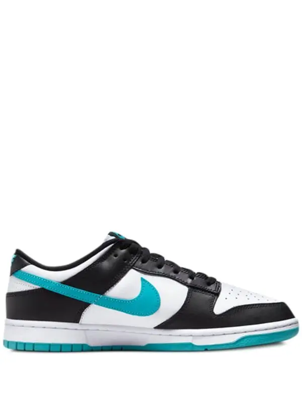 Nike Dunk Low Sneakers - White