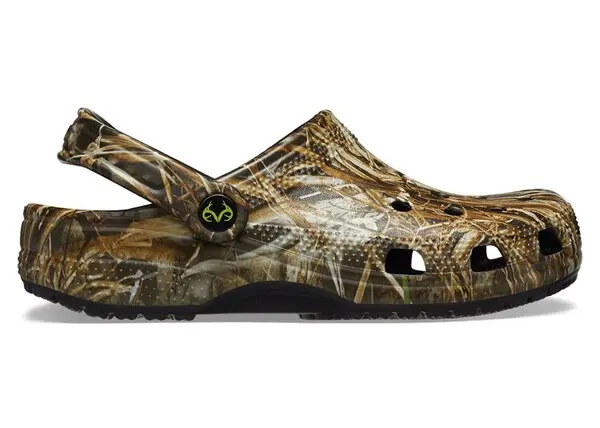 CROCS Classic Realtree Max7 Camo Clogs - Multicolor