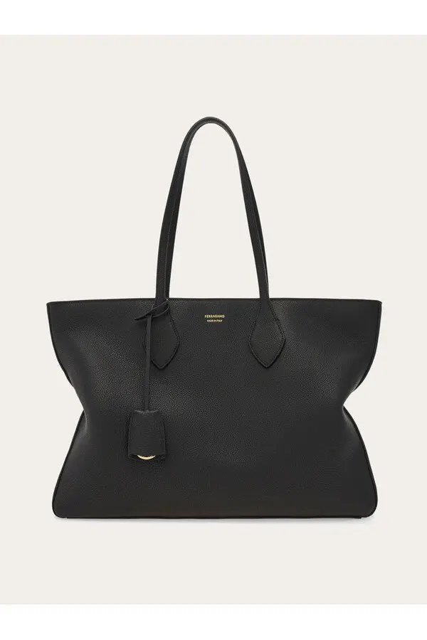 FERRAGAMO Star-shaped Tote Bag - Black