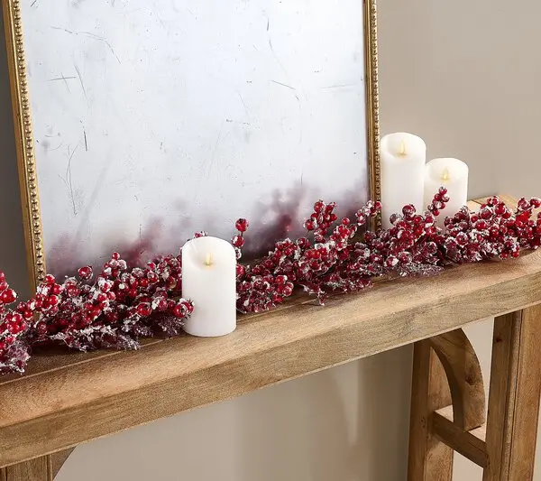 VALERIE PARR HILL As Is 4' Snow Berry, Holly And Cedar Garland Valerie