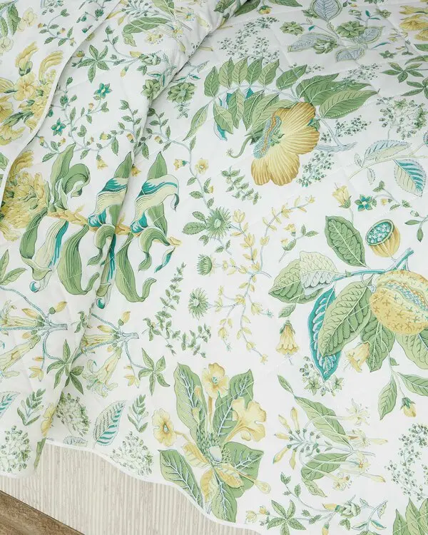 MATOUK SCHUMACHER Pomegranate Quilt