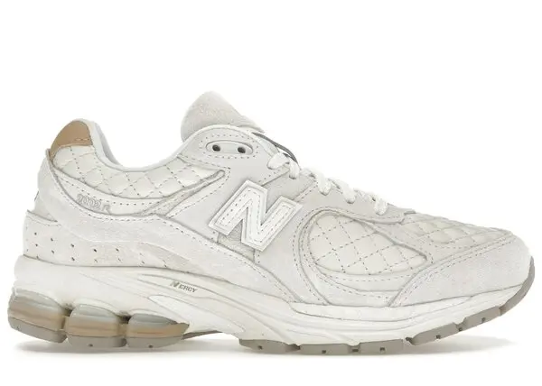 NEW BALANCE 2002r Quilted Sneakers - White/sea Salt/tan