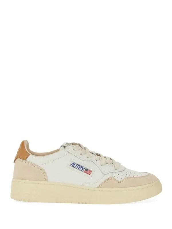 AUTRY Medalist Low Top Sneakers - White