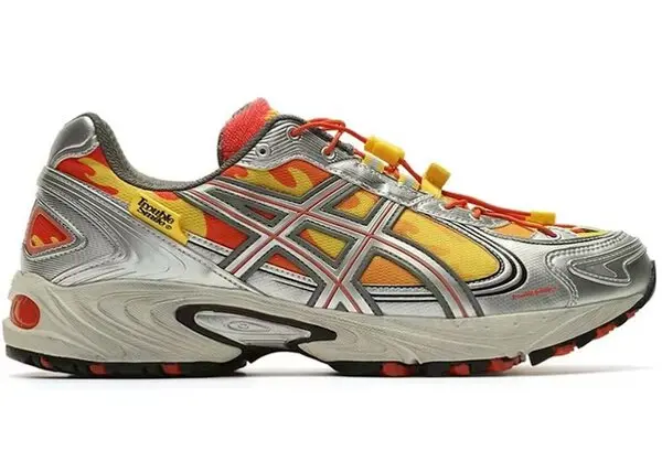 Asics Gelkahana Tr V4 Troublesmile Sneakers - Metallic Silver/orange/yellow
