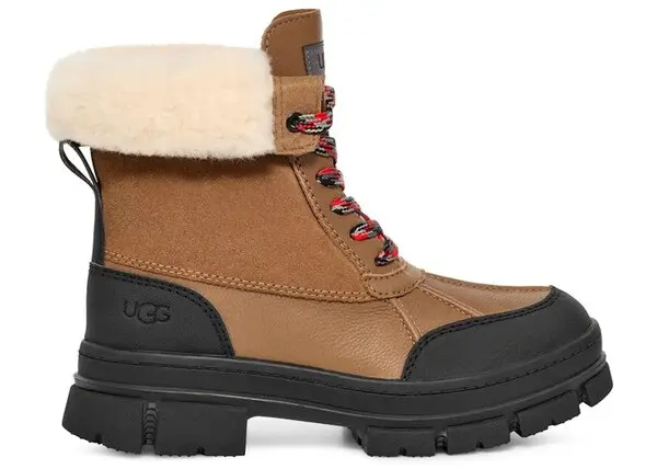 UGG Ashton Addie Boots - Chestnut