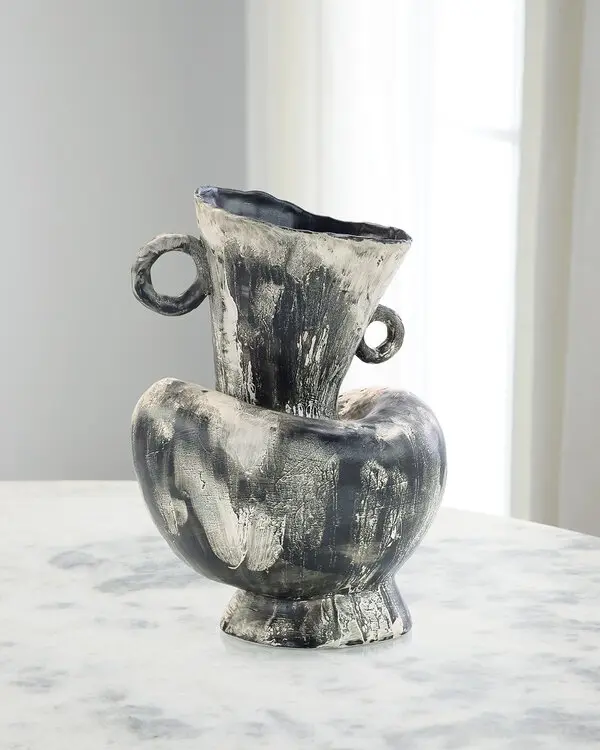 JOHN-RICHARD COLLECTION Fuso Vase Iii